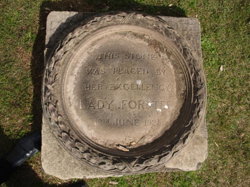 TradeMark G's Photos/Travels/Australia - June 2009/Sydney/Tarpeian Way ...